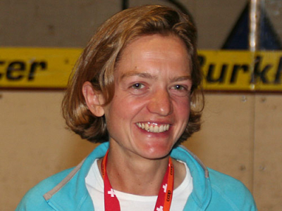 Lizzy Hawker am Start - Meldungen - Marathon